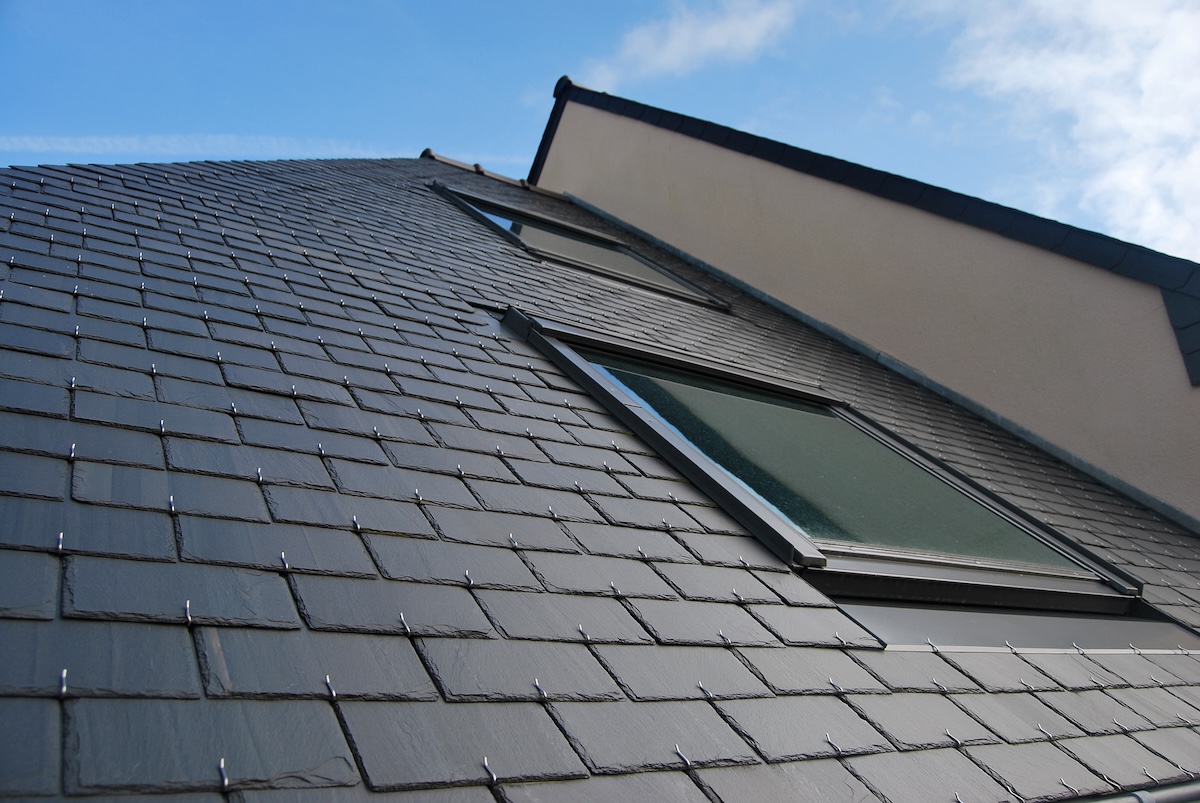 5 Types Of Roof Slates (Styles, Materials, & More)